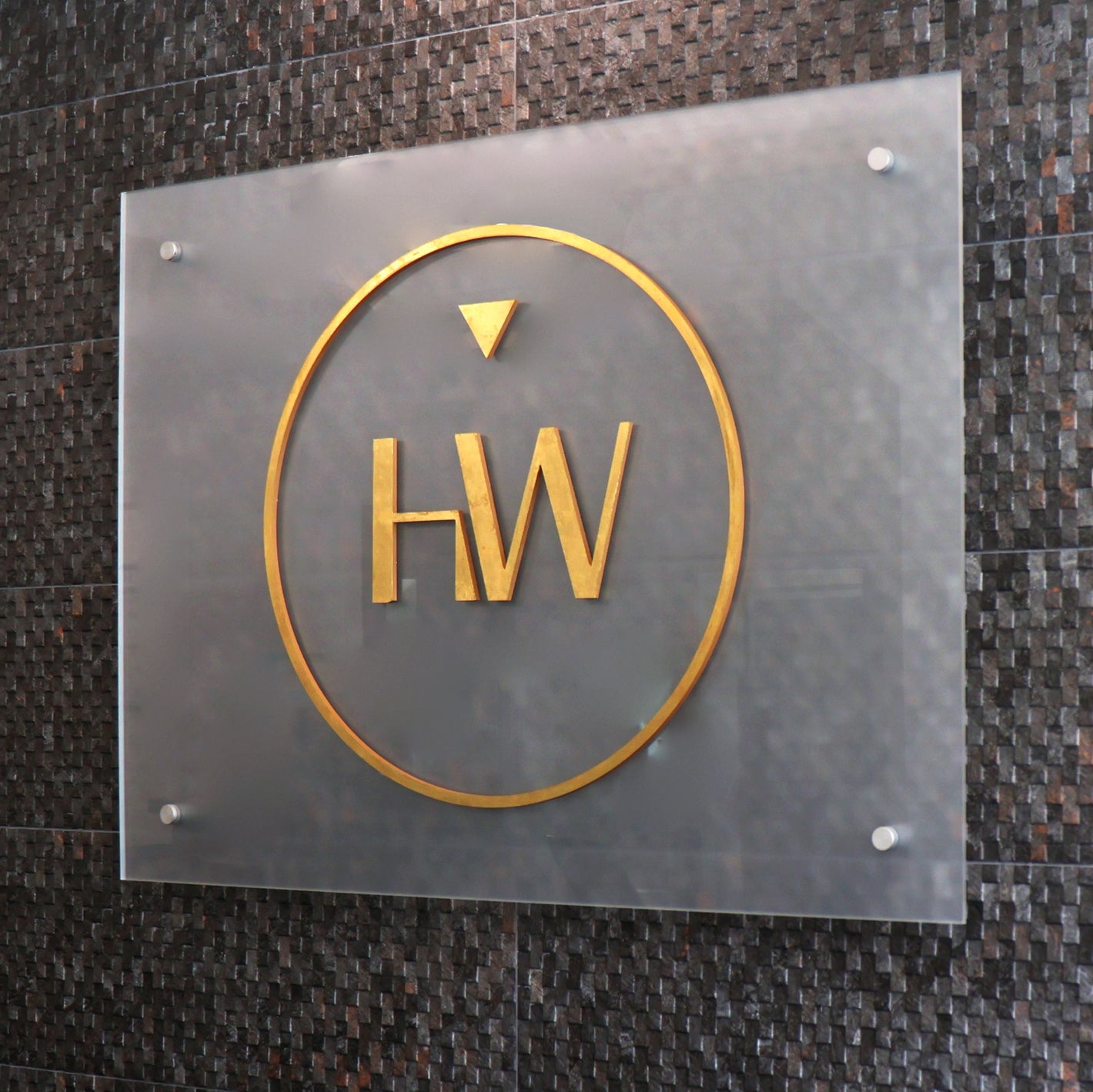 About Us – Huntington Watch